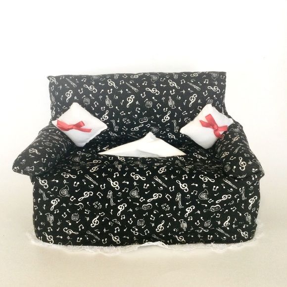 Hand Crafted | Accents | Handcrafted Sofa Tissue Box Cover New | Poshmark